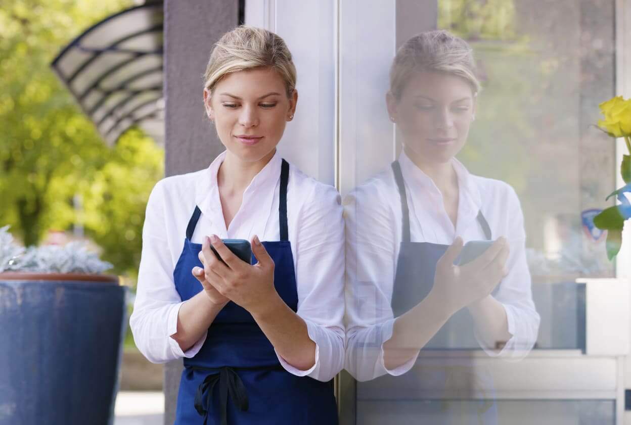 SMS in education - Macarthur Grils High School | Esendex AU